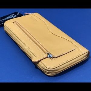 Tignanello | Bags | New Tignanello Mustard Yellow Genuine Leather ...